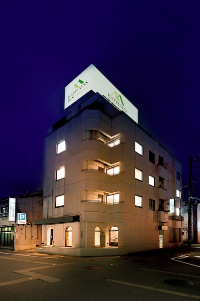 HAPPINESS INN