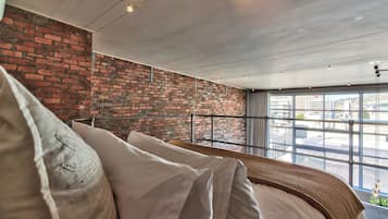 Loft superluxo, vista para a montanha | Ferros/tábuas de passar roupa, Wi-Fi de cortesia