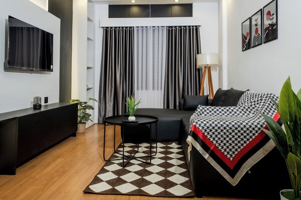 Minimalist Apt At Dac Intl Airport Msg To Avail Special Offer For Flight Catcher - Dhaka