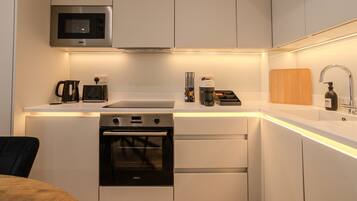 Casa | 4 quartos, internet de alta velocidade