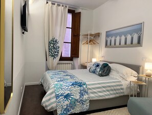 Quarto Duplo ou Twin Clássico, vista para o pátio