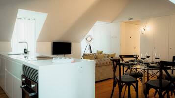 Suite | Cofre no quarto, cortinas/cortinados opacos, quartos insonorizados