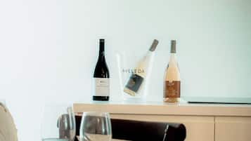 Suite | Sala de estar | Smart TV de 42 polegadas com canais por cabo