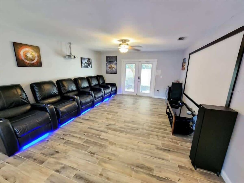 Heated Pool, Jacuzzi & Sauna! Tampa, Fl - Land O' Lakes, FL