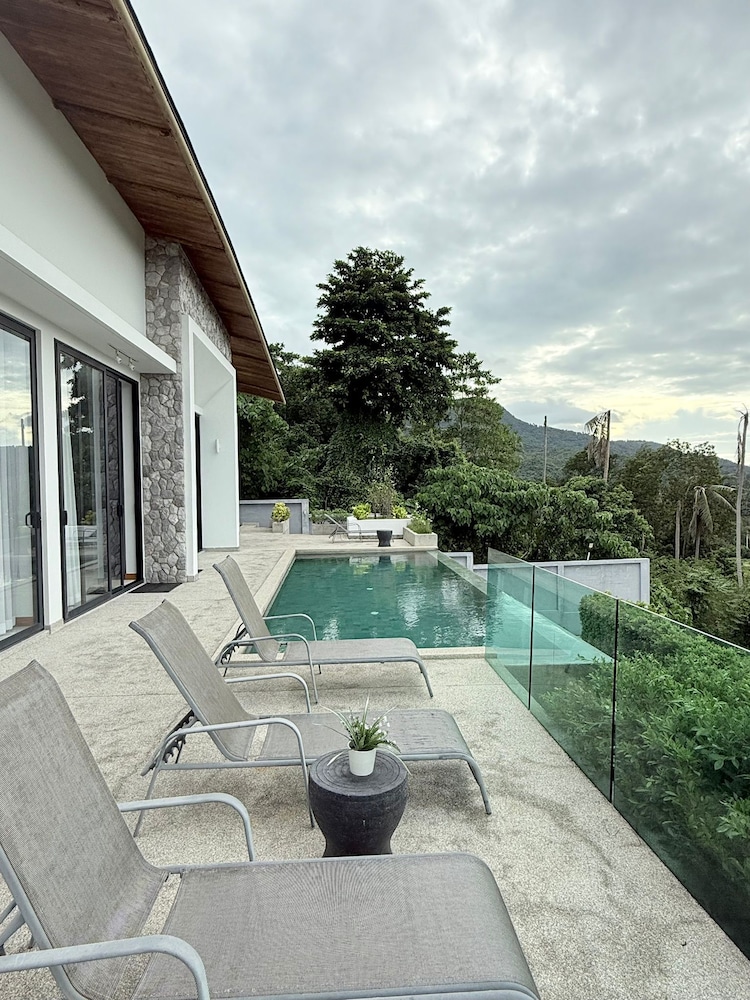 Michel Tropical Seaview Pool Villas - Koh Samui