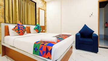 Quarto Duplo Deluxe, Vista para a cidade | Lençóis de algodão egípcio, roupa de alta qualidade, Wi-fi grátis