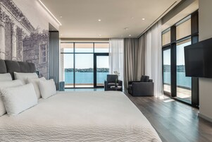 Suíte estúdio luxo | Roupas de cama premium, frigobar, cofres nos quartos