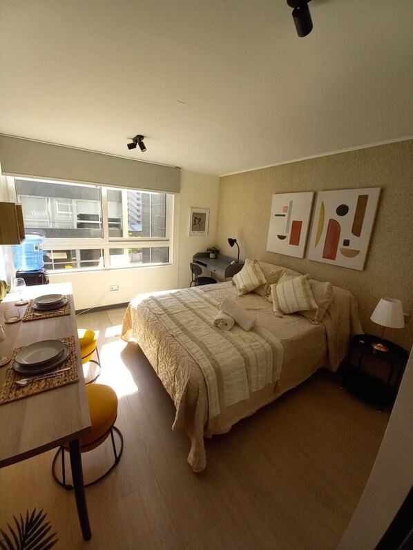 Apartamento conforto | Ferros/tábuas de passar roupa, Wi-Fi de cortesia