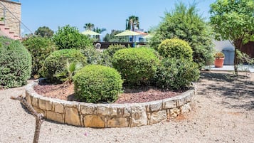 Villa (3 Bedrooms) | Exterior