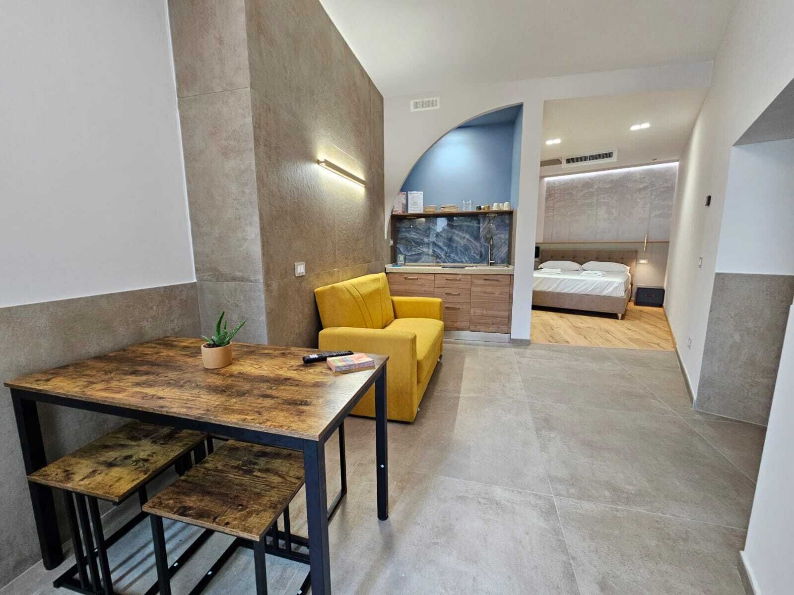 Suite-Estúdio Júnior, pátio, vista para o jardim | Sala de estar