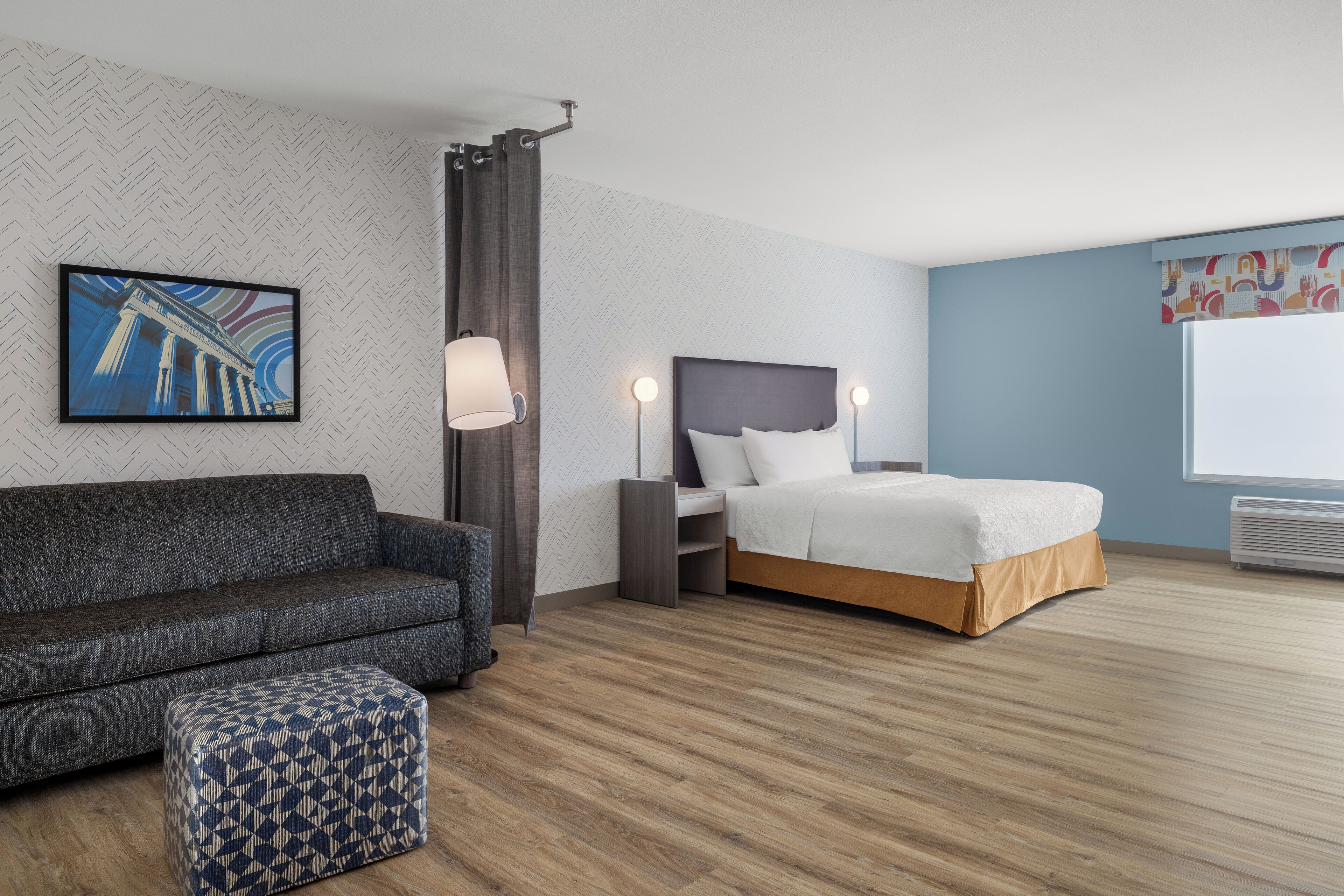 Secretária, secretária adequada para computadores portáteis 