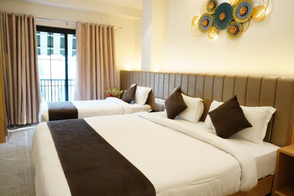 Quarto família | Roupas de cama premium, edredons de pluma, camas Select Comfort