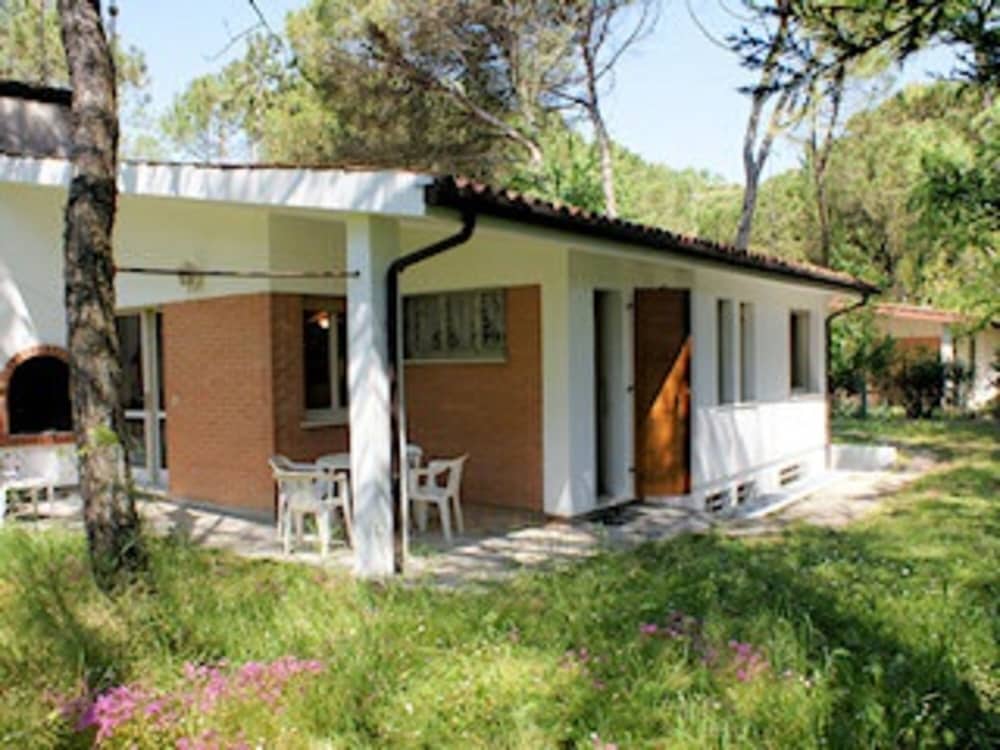 Pretty Duplex For 5 Guests In An Oasis Of Greenery In Lignano Riviera - Lignano Sabbiadoro