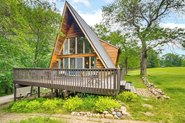 Canal Across Street: Family Cabin In Breezy Point! - Breezy Point, MN