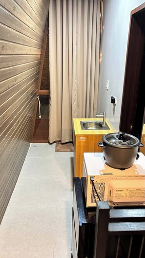 Cabine, 1 quarto, fumadores, piscina privativa | Interior