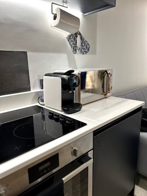Apartamento, 1 quarto, varanda, Vista para a cidade | Cozinha privada