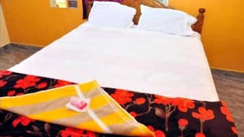 Quarto casal, sacada, vista para a montanha | Wi-Fi de cortesia