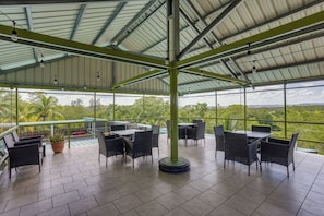 Espaço exterior para banquetes
