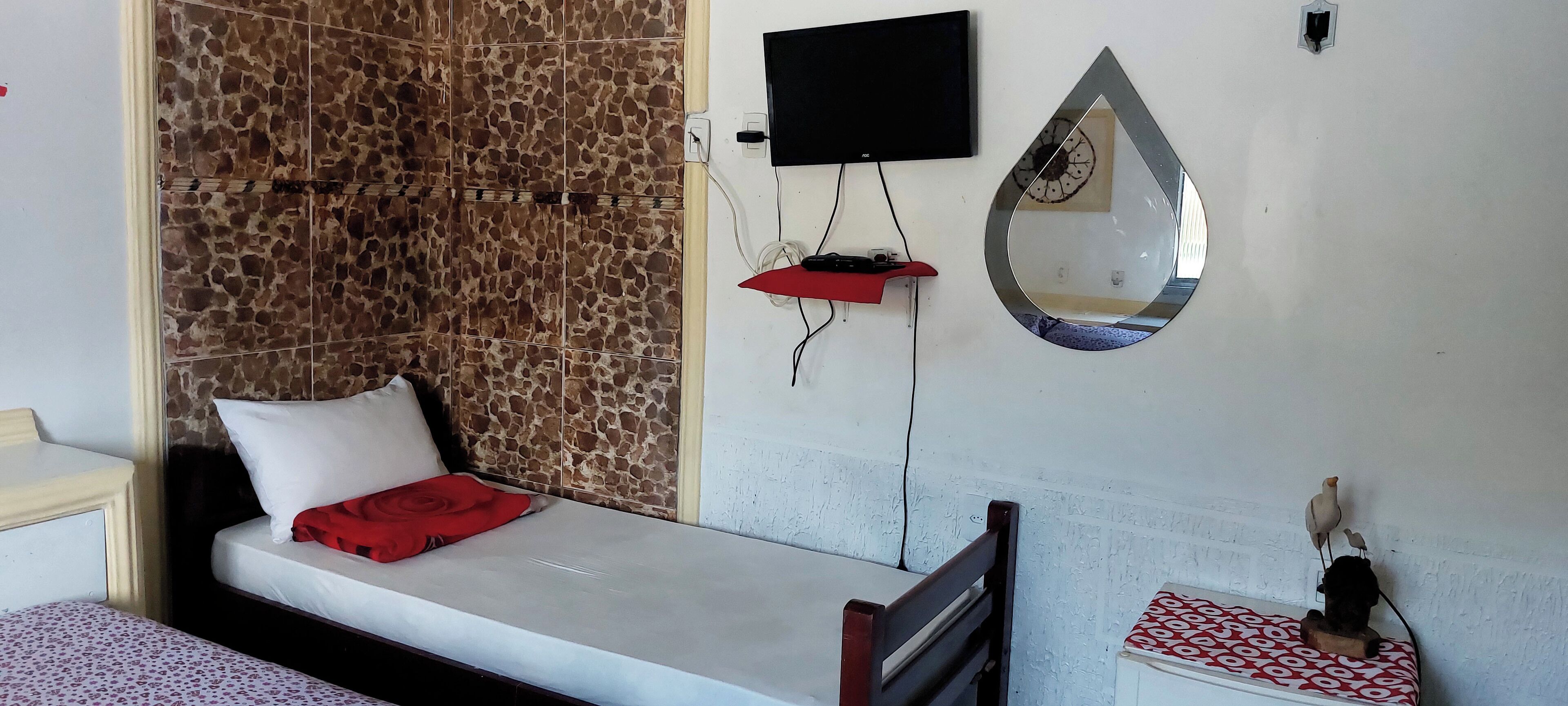 Quarto standard, várias camas | Quartos à prova de som, Wi-Fi de cortesia, roupa de cama