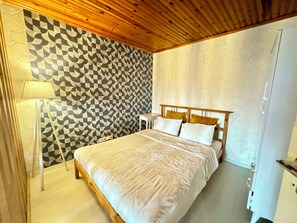 Suíte superior, vista para a cidade | Wi-Fi de cortesia