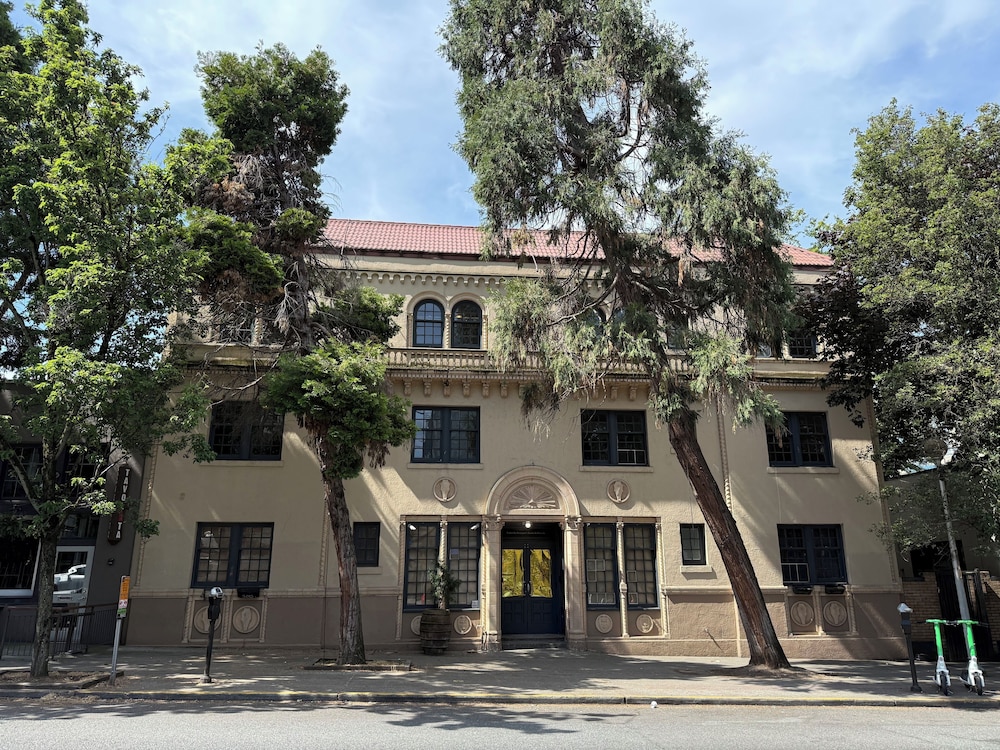 Hostel Fish Seattle - Seattle, WA