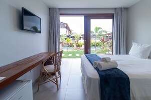 Quarto casal | Escrivaninha, espaço de trabalho para notebook, Wi-Fi de cortesia