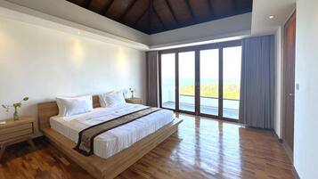 Vila luxo, 2 quartos, vista para o oceano | Cofres nos quartos, cortinas blackout, ferros/tábuas de passar roupa