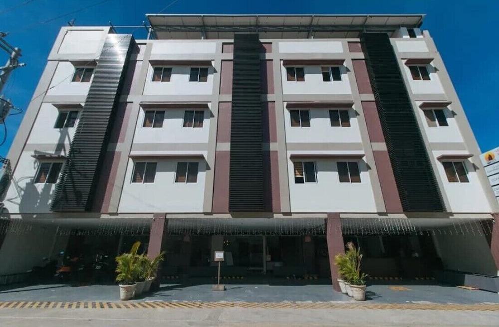 Leoncia's Apartelle - Liloan