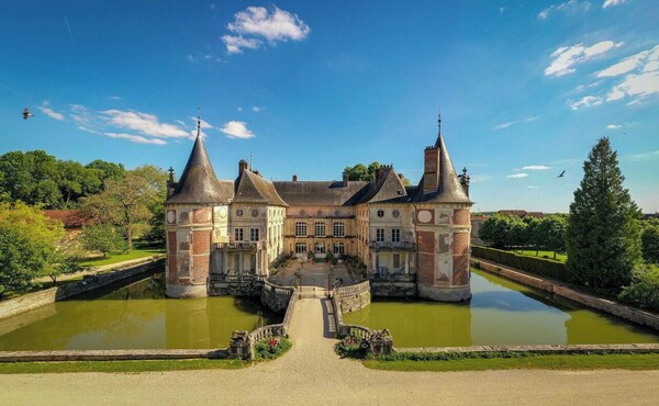 Château De Longecourt En Plaine - Dijon