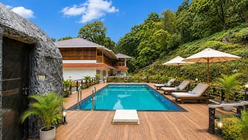 Piscina exterior