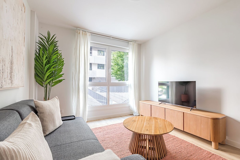 Caterina Madrid Rio - Madrid