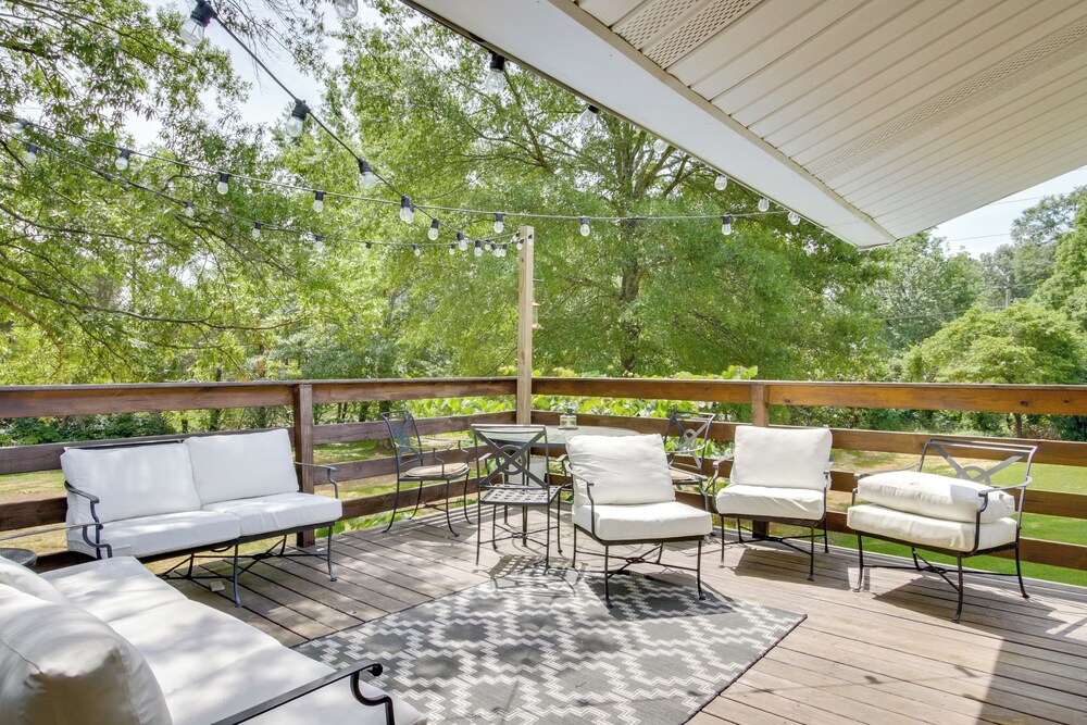 7 Mi To Tennessee River: Home W/ Patio In Florence - Florence, AL