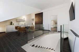 Suite de Luxo, varanda | Cozinha privada | Um frigorífico 