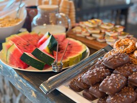 Pequeno-almoço continental diário incluído 