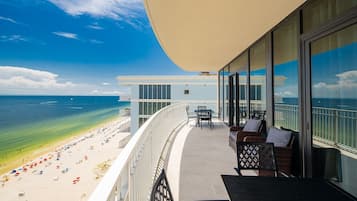 Condo, 4 quartos | Área da propriedade