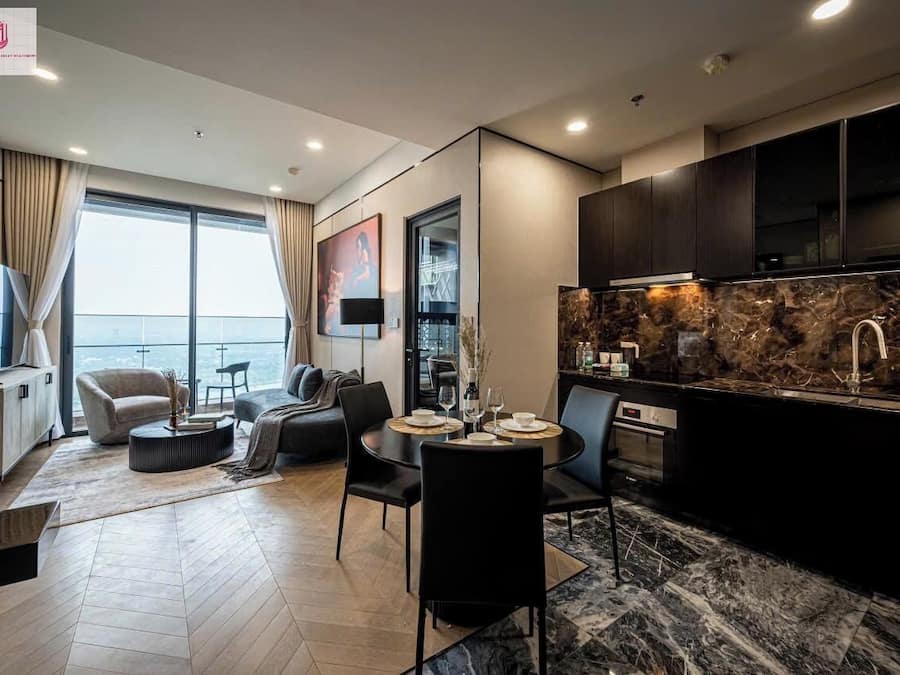 Apartamento panorâmico, 1 cama King, vista para a cidade | Área de estar | TV de tela plana 24 polegadas com canais a cabo