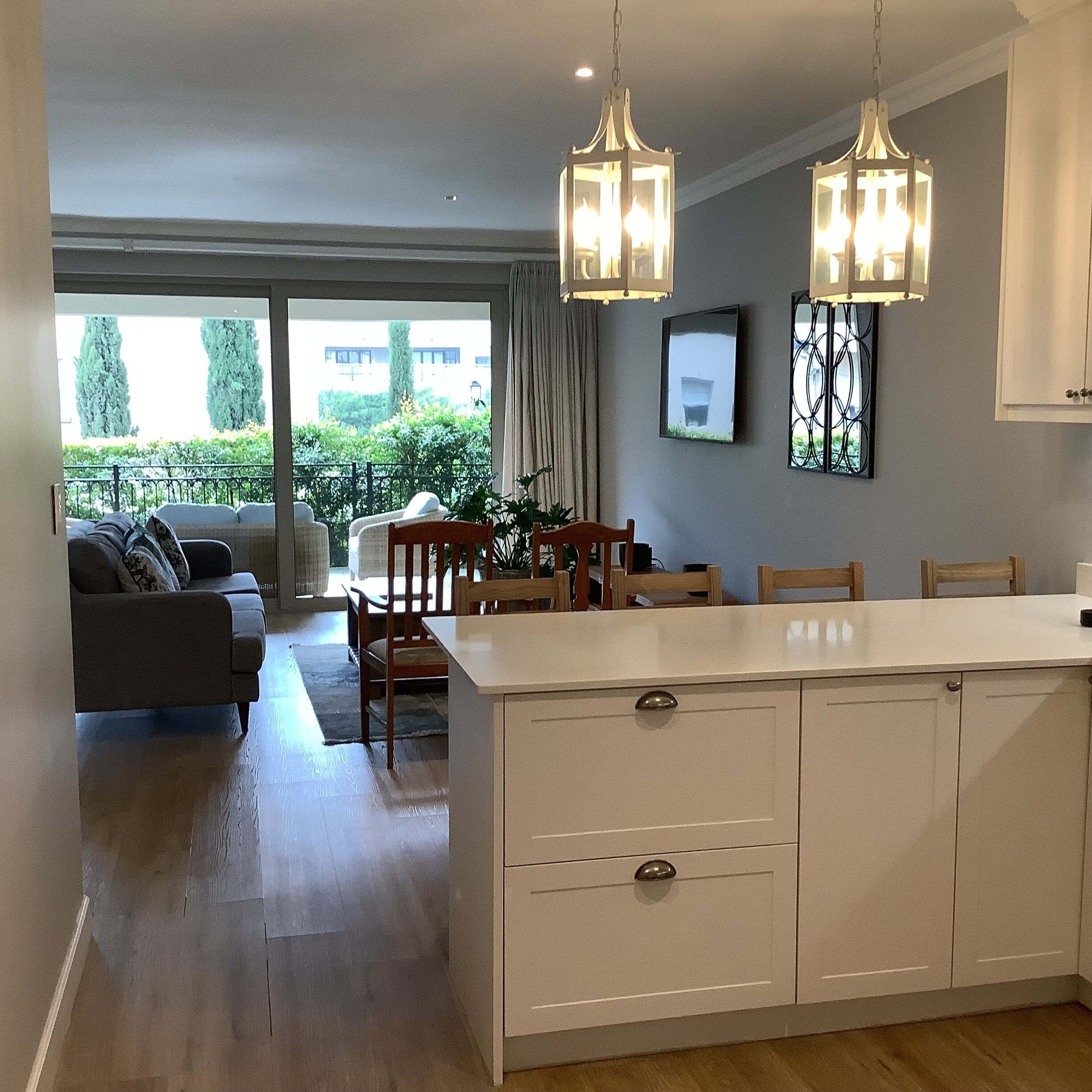 Apartment Franschhoek, 2 Bedrooms Pool, Spa, Restaurant Stunning Security Estate - Neuville-sur-Saône