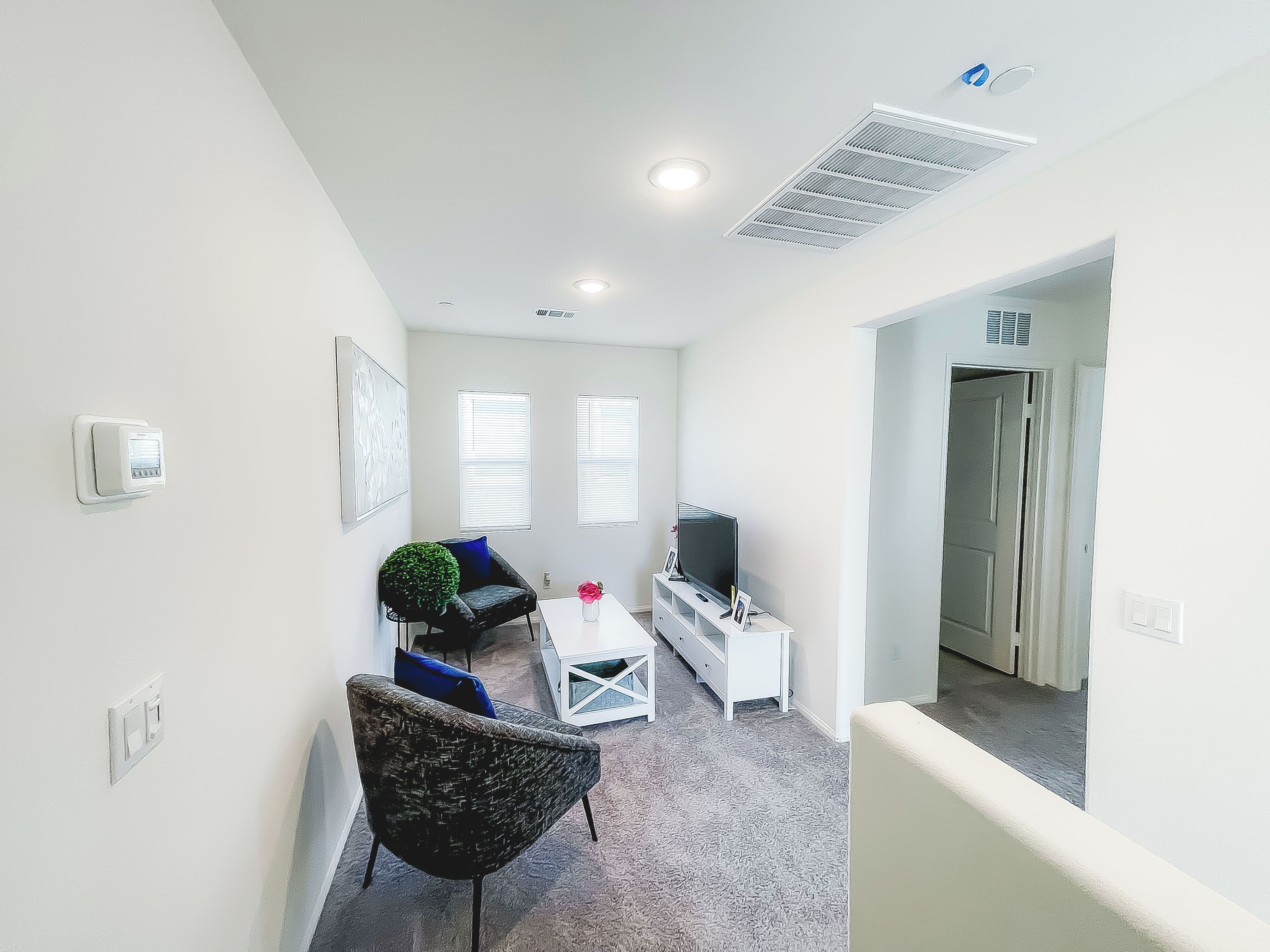 Charming 3-bedroom House With Wifi And Ac In Delightful Victorville - Victorville, CA