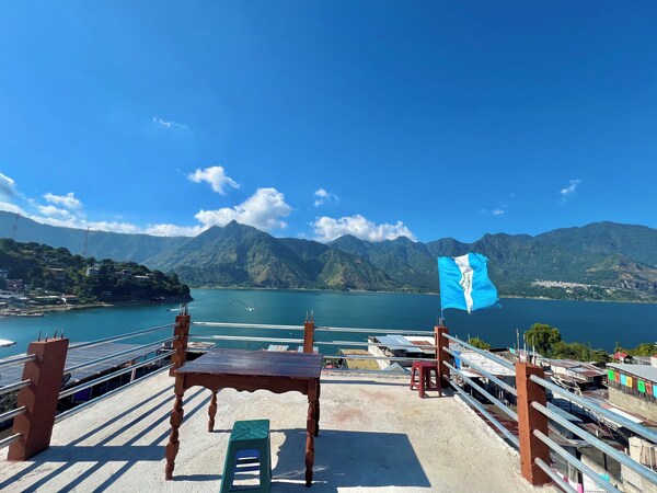 Hotel Henderson - San Pedro La Laguna