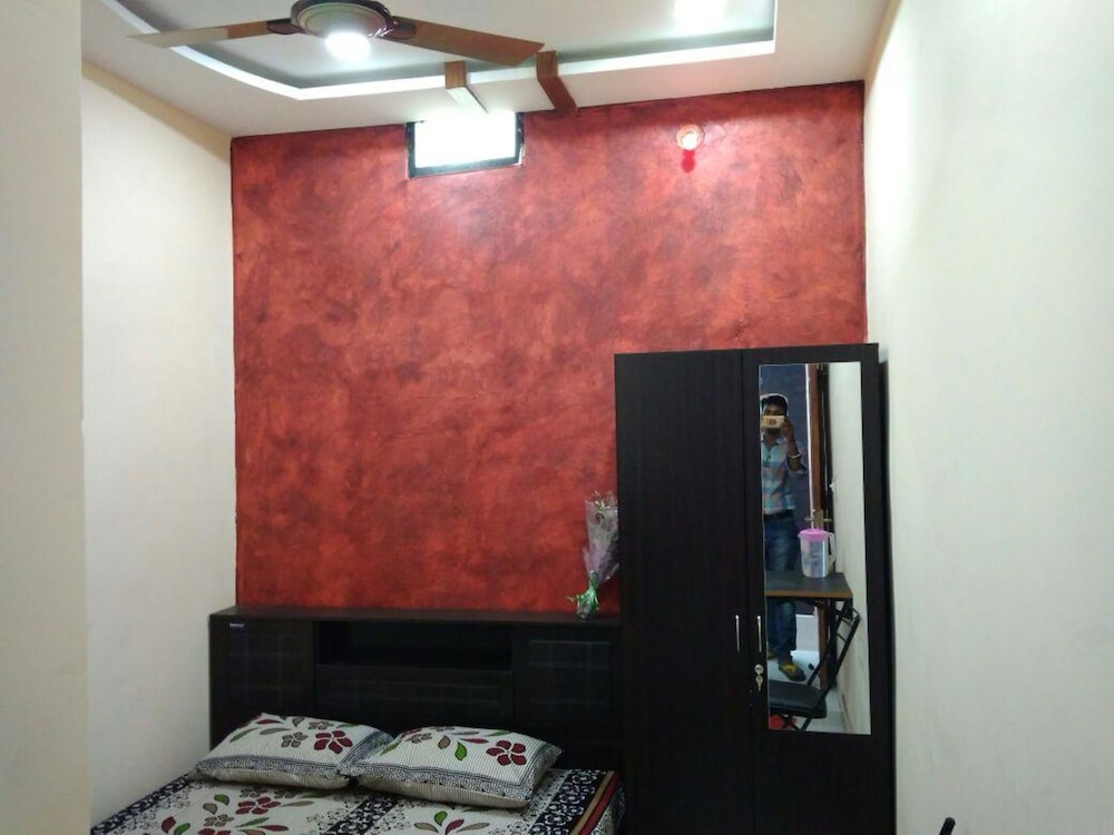 Hotel Muskan - Raipur