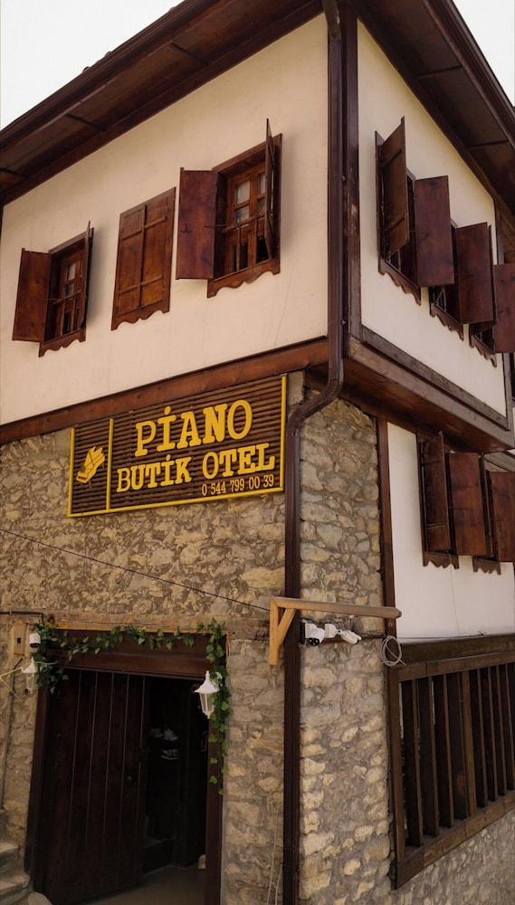 Konak Piano - Safranbolu