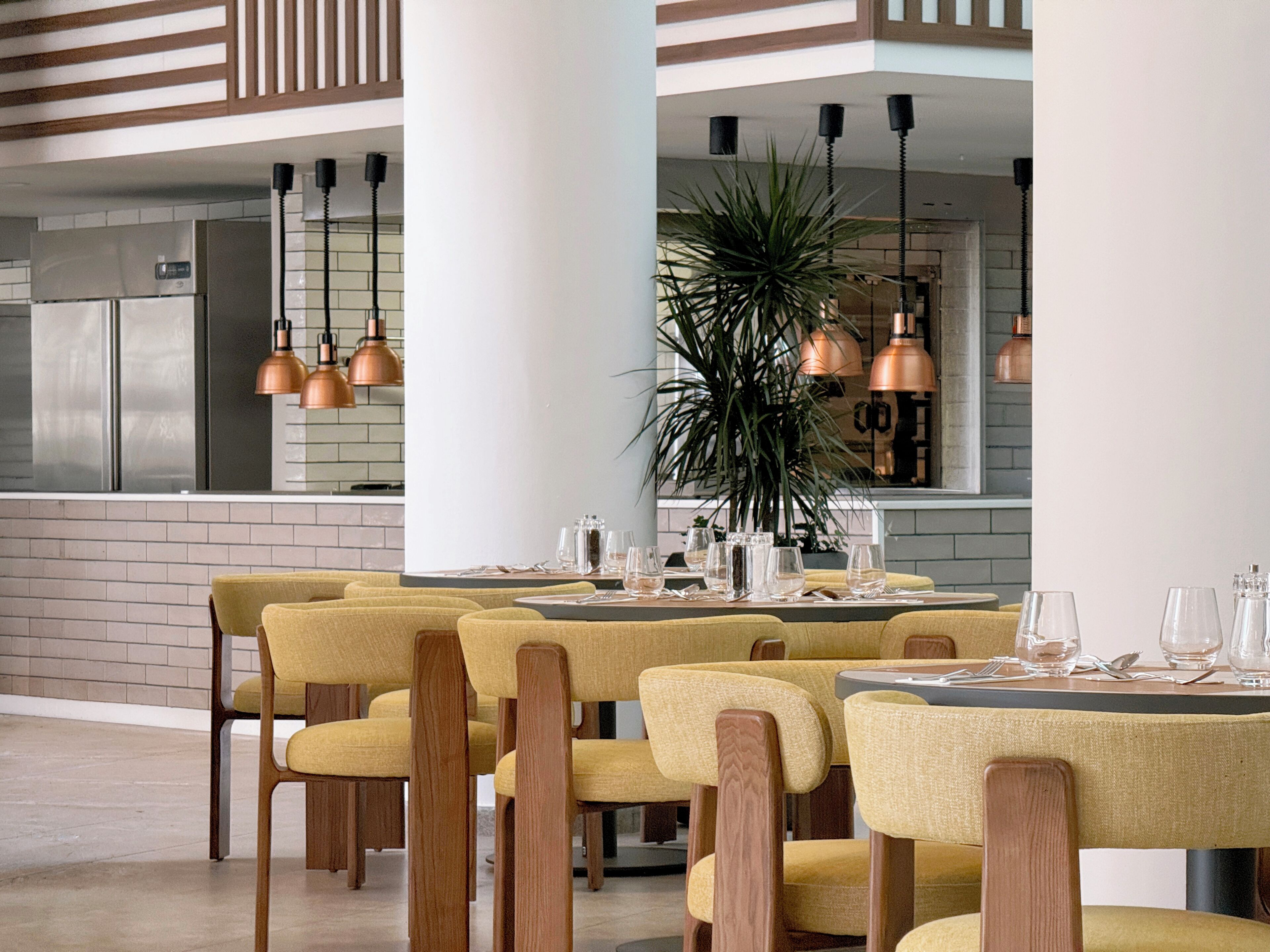 Pequeno-almoço tipo buffet diário incluído 