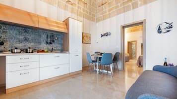 Apartamento Familiar, 1 quarto, terraço (Civico 72 Monopoli) | Restaurantes