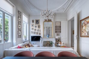 Apartamento de Luxo, varanda, Vista para a cidade | Sala de estar