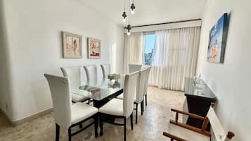 Apartamento | Restaurantes