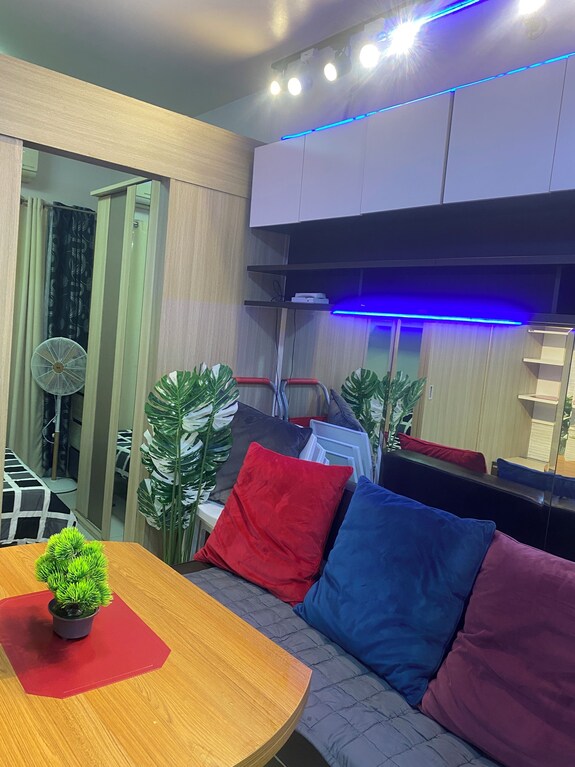 Seaview Manila Bay Condo Very Near Cultural, Commercial, Casino Hubs And Airport - Manila