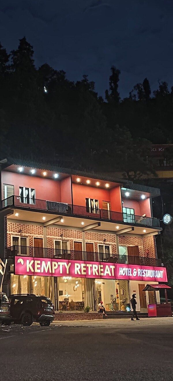 Hotel Kempty Retreat - Mussoorie
