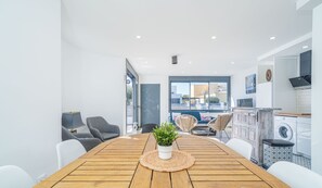 Villa | Restaurantes