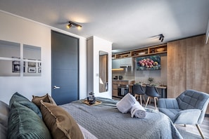 Apartamento Exclusivo | Roupa de alta qualidade, edredões de penas, ferro/tábua de engomar