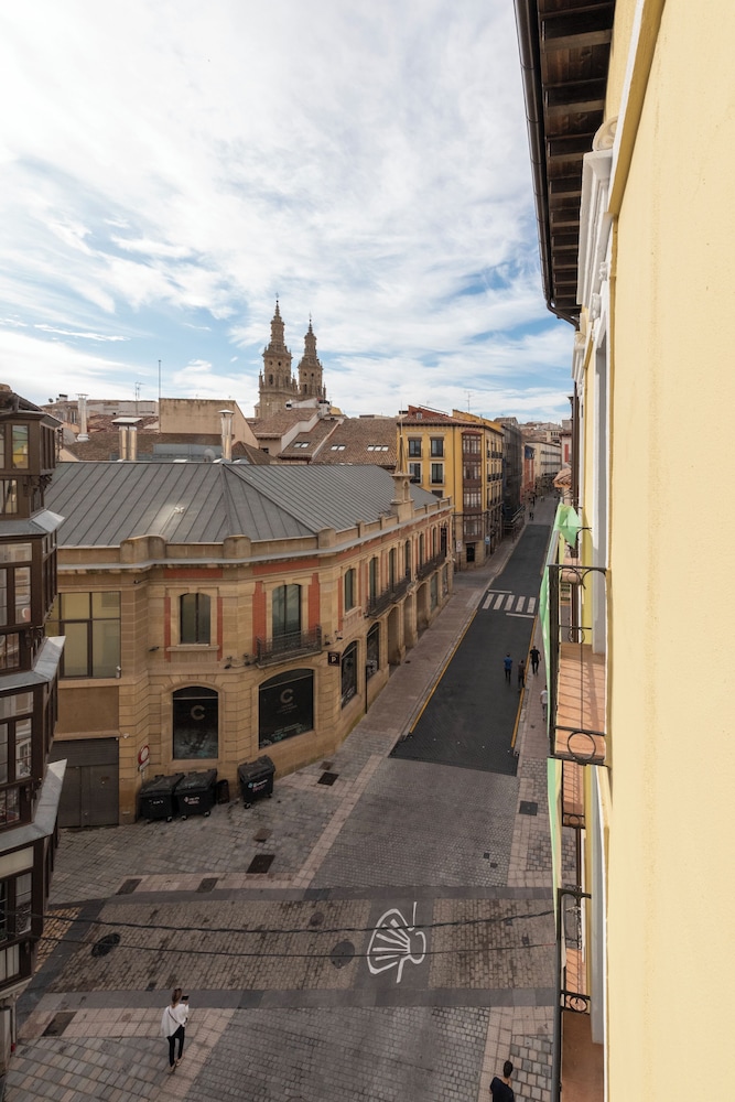 Alaia Rooms - Logroño